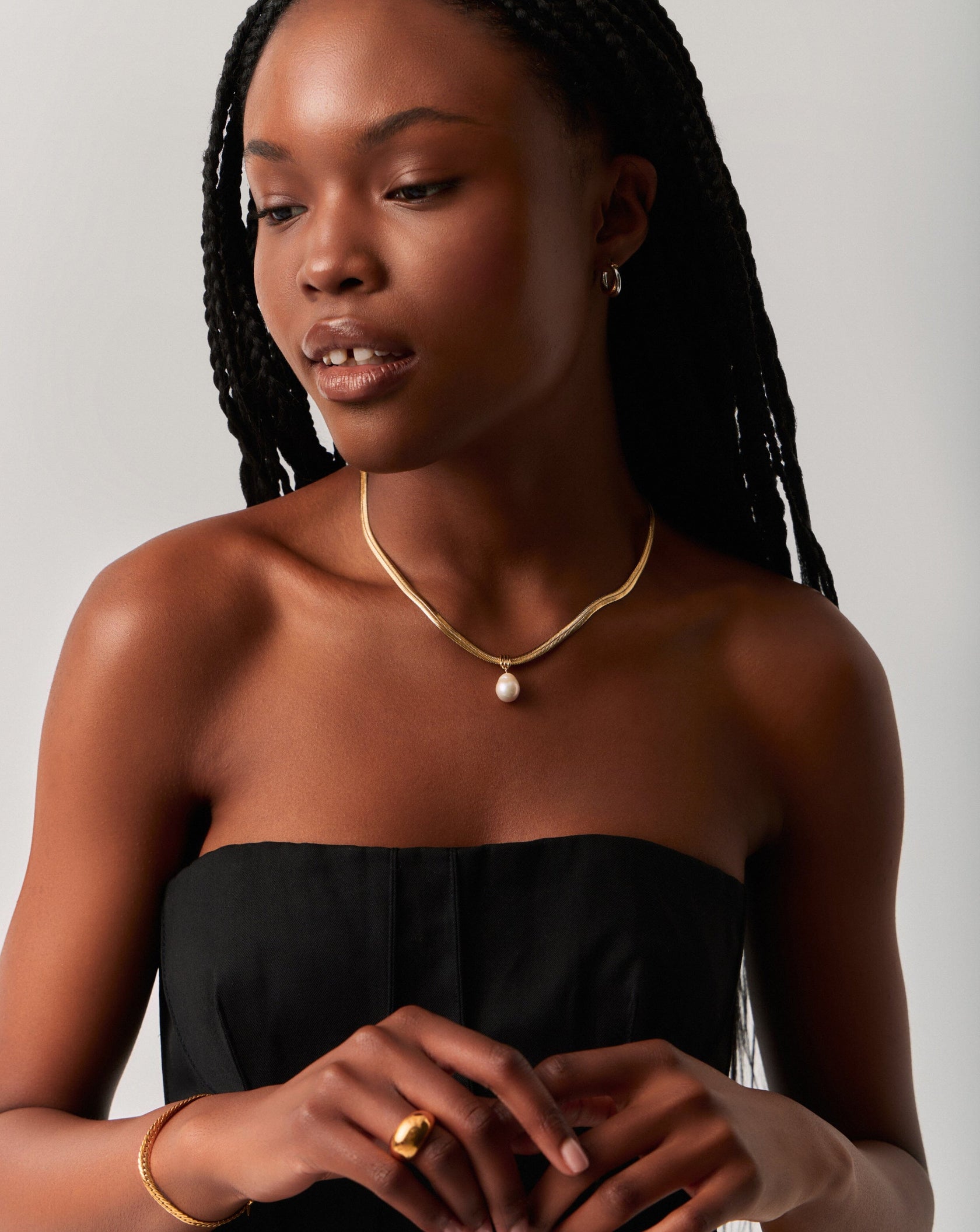 Baroque Pearl Snake Chain Pendant Necklace - Gold | Missoma UK