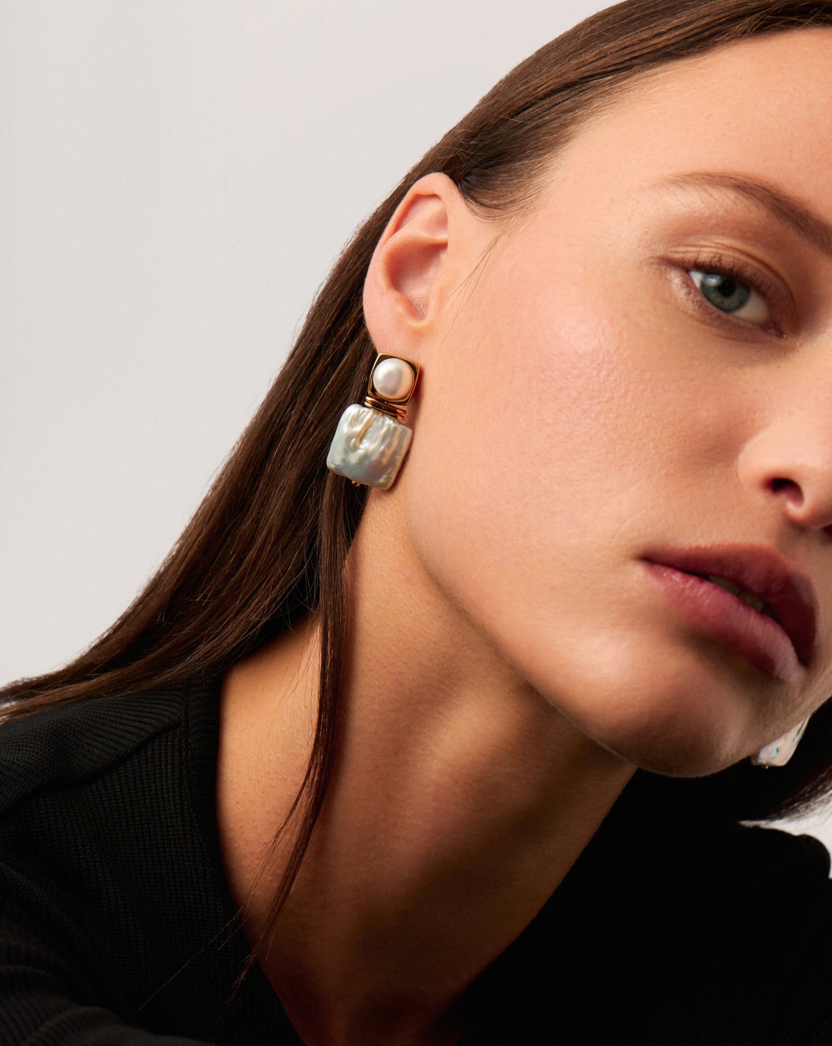 Square Pearl Statement Earrings | Gold/Pearl | Missoma UK